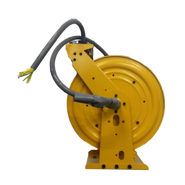 Outdoor retractable cord reel | BOOM cable reel ESSC370D - SUPERREEL